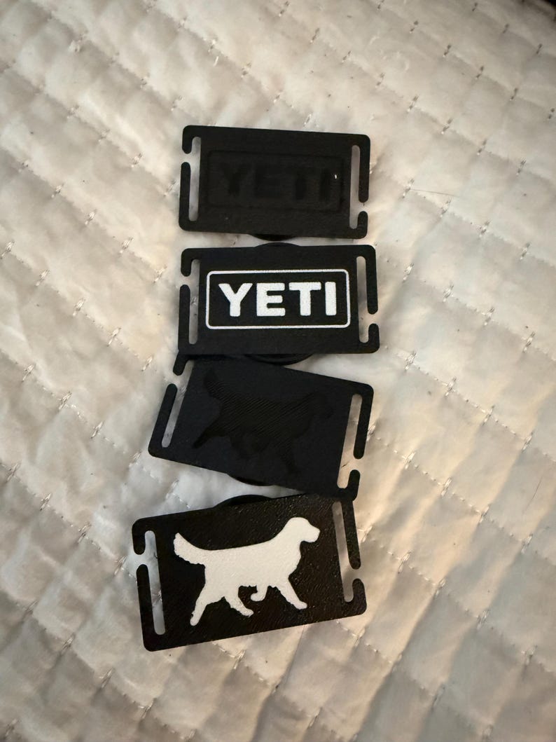 Yeti Molle Hitchpoint AirTag Holder 3D Print for Yeti Bags and Molle ...