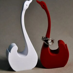 3D Printed - Swan Ring Holder - Etsy