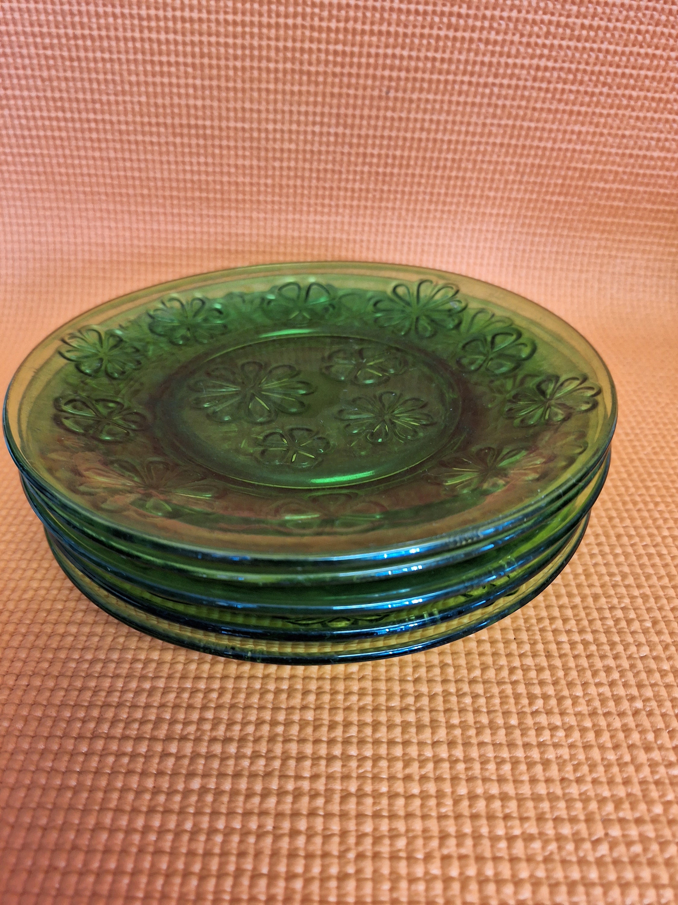 Vintage Daisy Green Glass Dinnerware Set, Stamped France 42 pieces ...