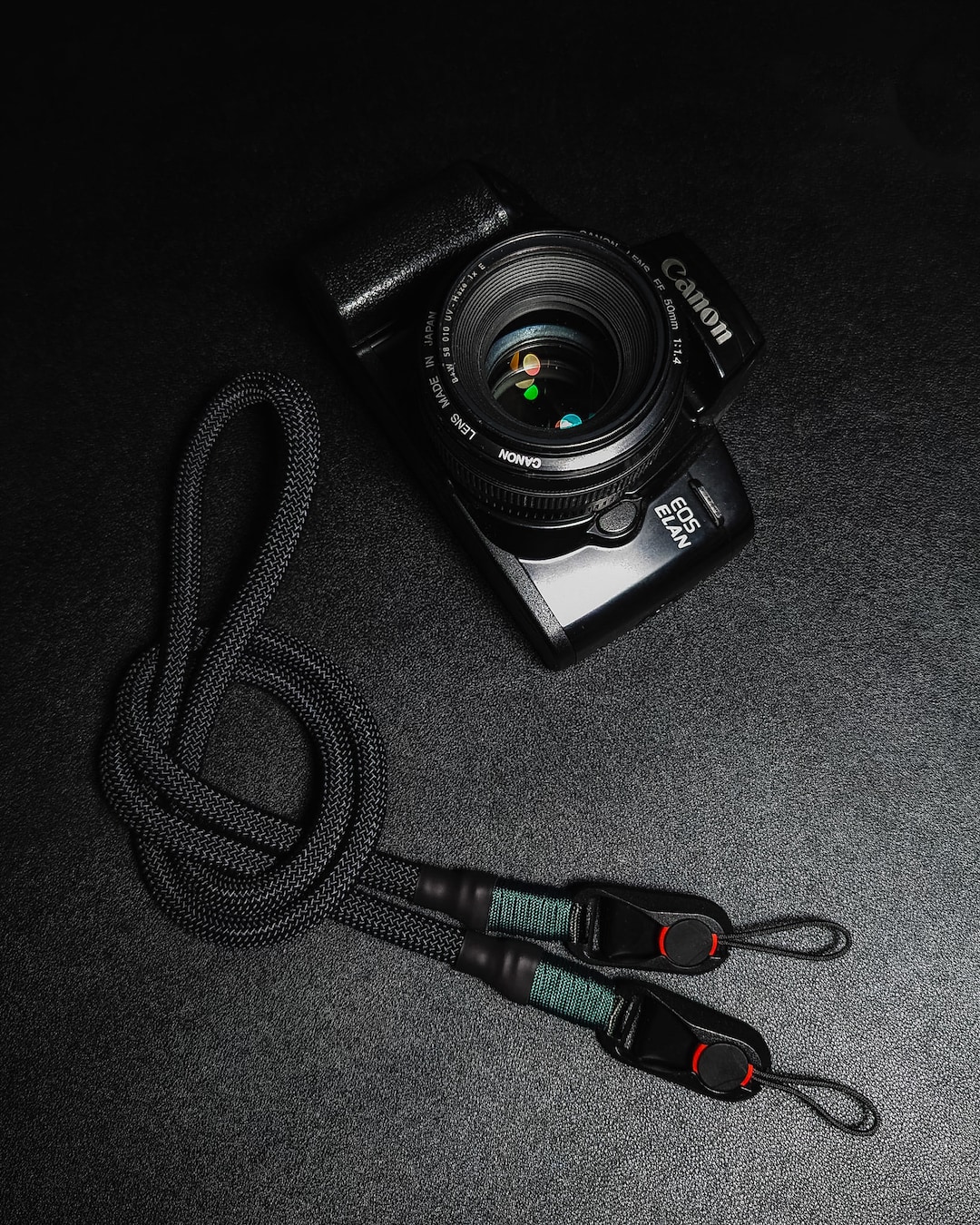 Black Camera Neck Strap With Quick Release Attachments - Etsy