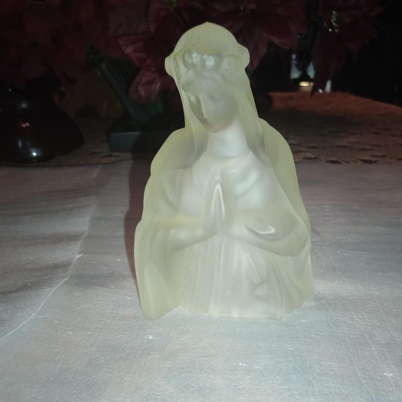 Virgin Mary Madonna Frosted Satin Glass Statue 6 1/2 Tall Lot 163 - Etsy