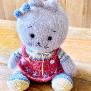 Knitted Cozy Friends Kitty | Etsy