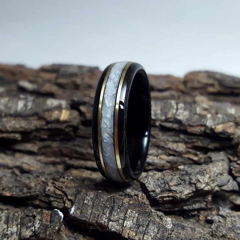 Wood Wedding Band - Etsy