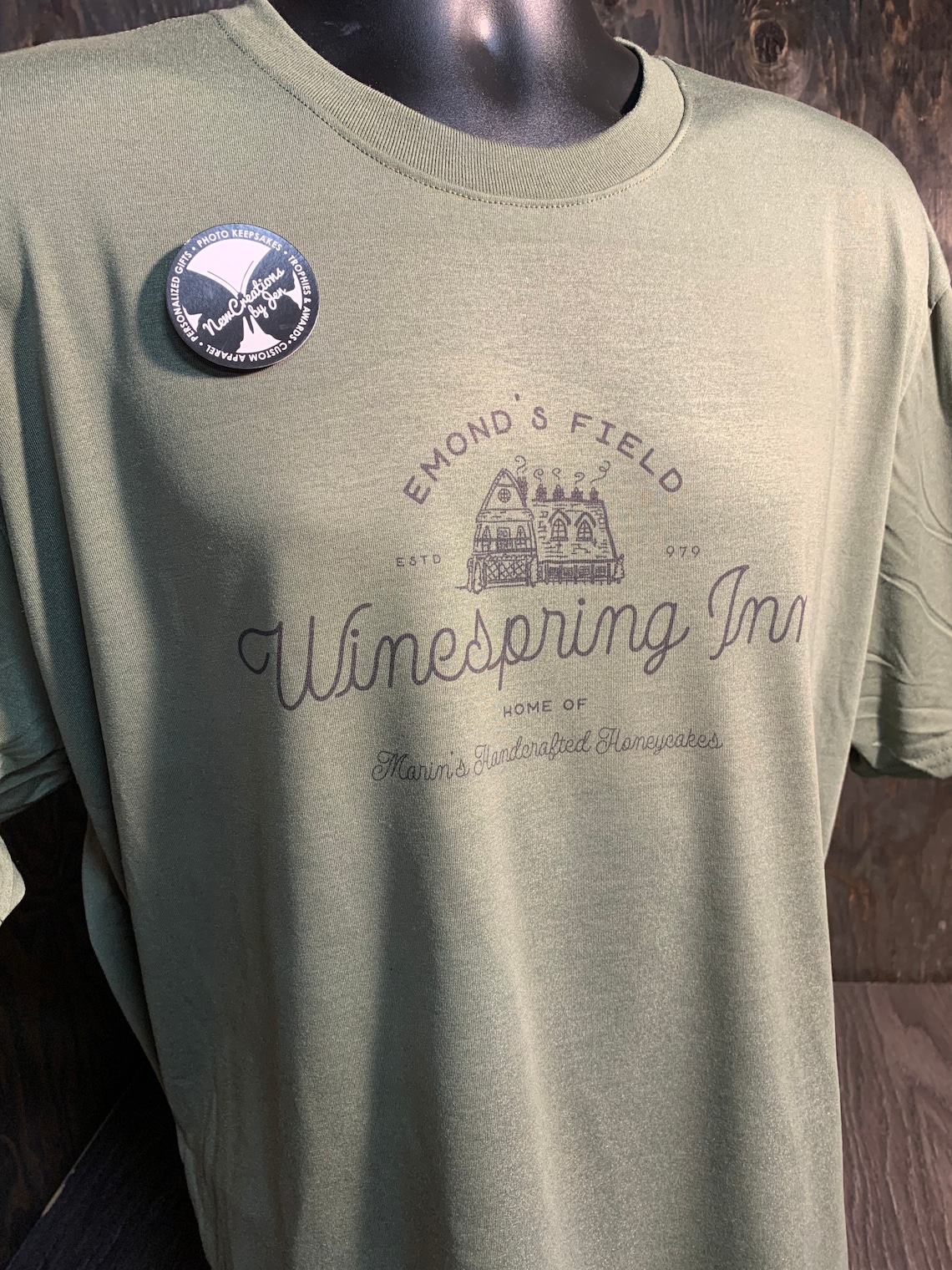 Wheel of Time Vintage Randland Souvenir Tee Winespring Inn - Etsy