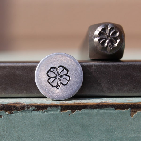 Clover Design - Etsy