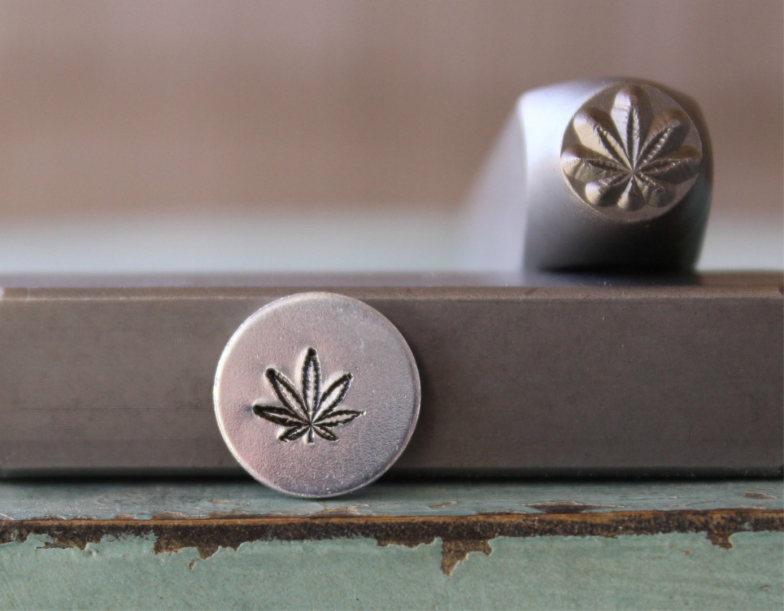 7mm Large Hemp Pot Leaf Metal Design Stamp - Supply Guy Stamp - SGCH ...