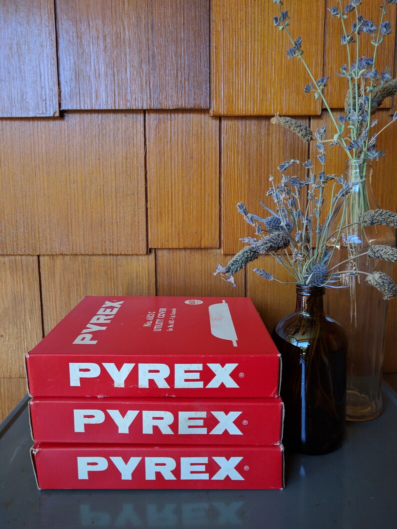 Vintage Pyrex 682 C Utility Covers in Boxes! - Etsy