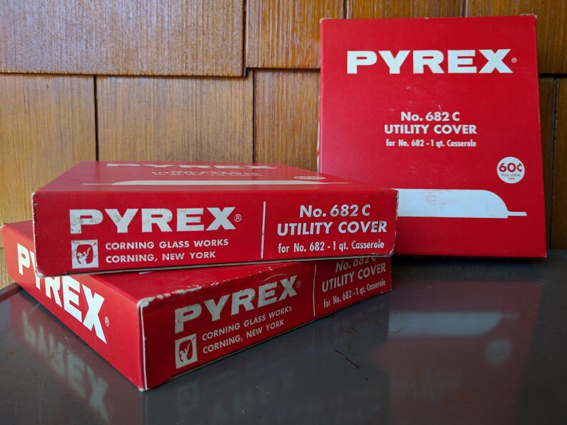 Vintage Pyrex 682 C Utility Covers in Boxes! - Etsy
