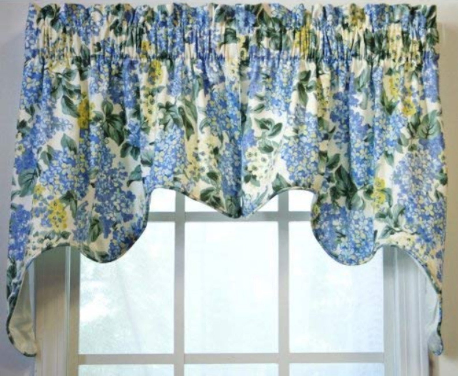 Hydrangea Blue Empress Valance - Etsy