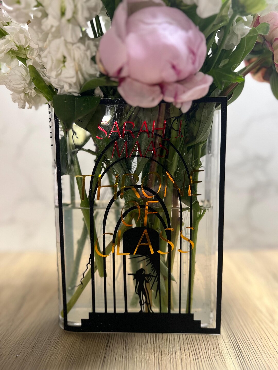 TOG Acrylic Book Vase Throne of Glass, Aelin Galathynius, Manon, Rowan ...