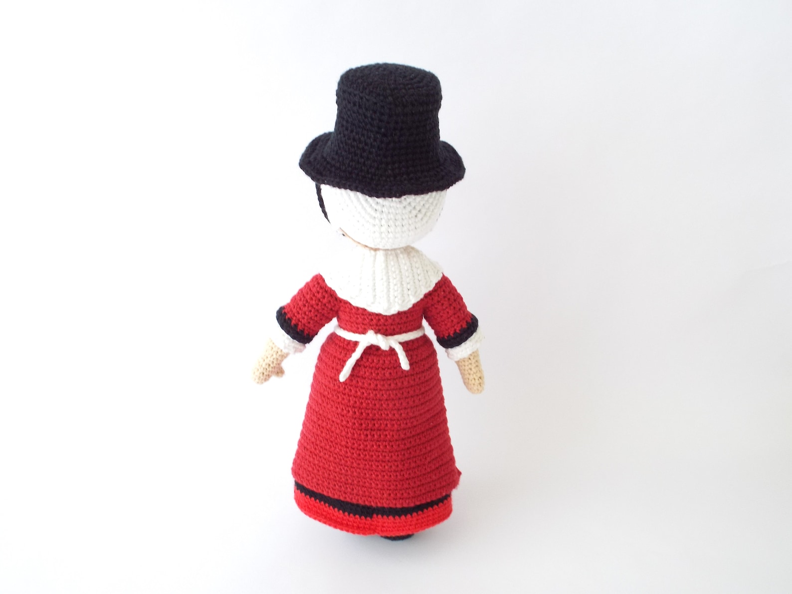 Gwen the Welsh Doll Crochet Amigurumi Pattern Instructions | Etsy