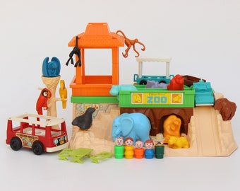 Fisher Price Little People Zoo Set in Box 1984 916 Complete With All ...