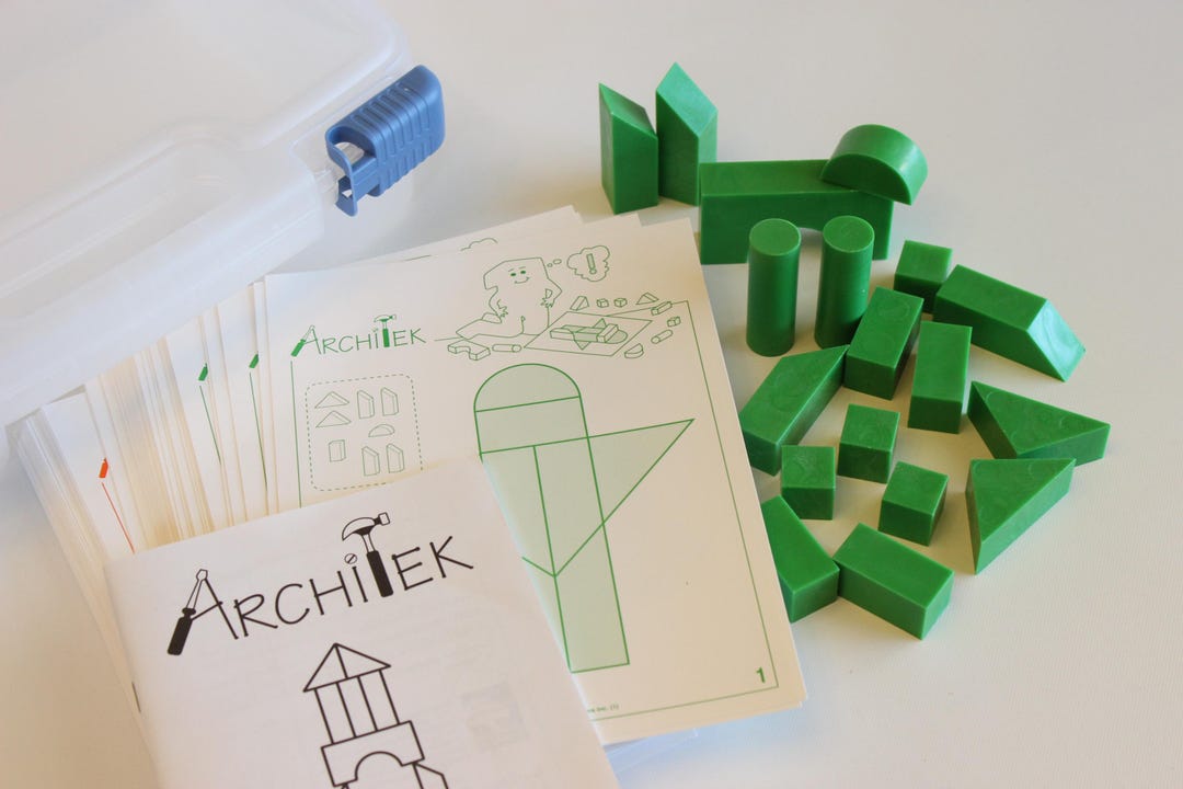 ARCHITEK, Educational Game by Michel and Robert LYONS. Chenelière ...