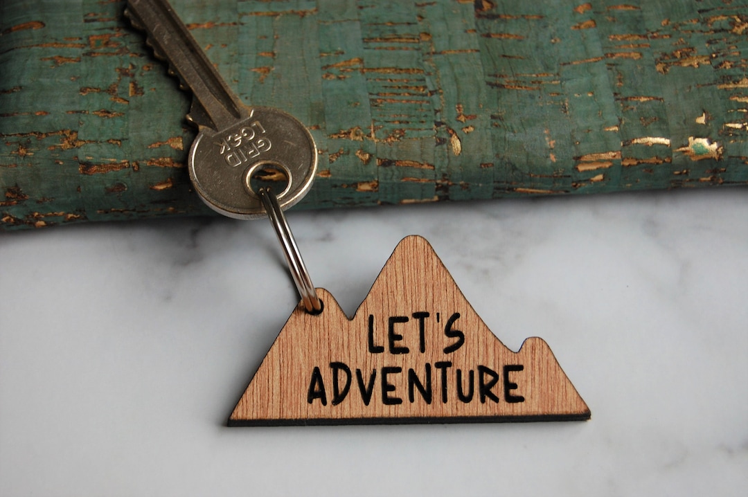 Let's Adventure Keyring, Travel Wooden Keyring, Mountain Keyring ...