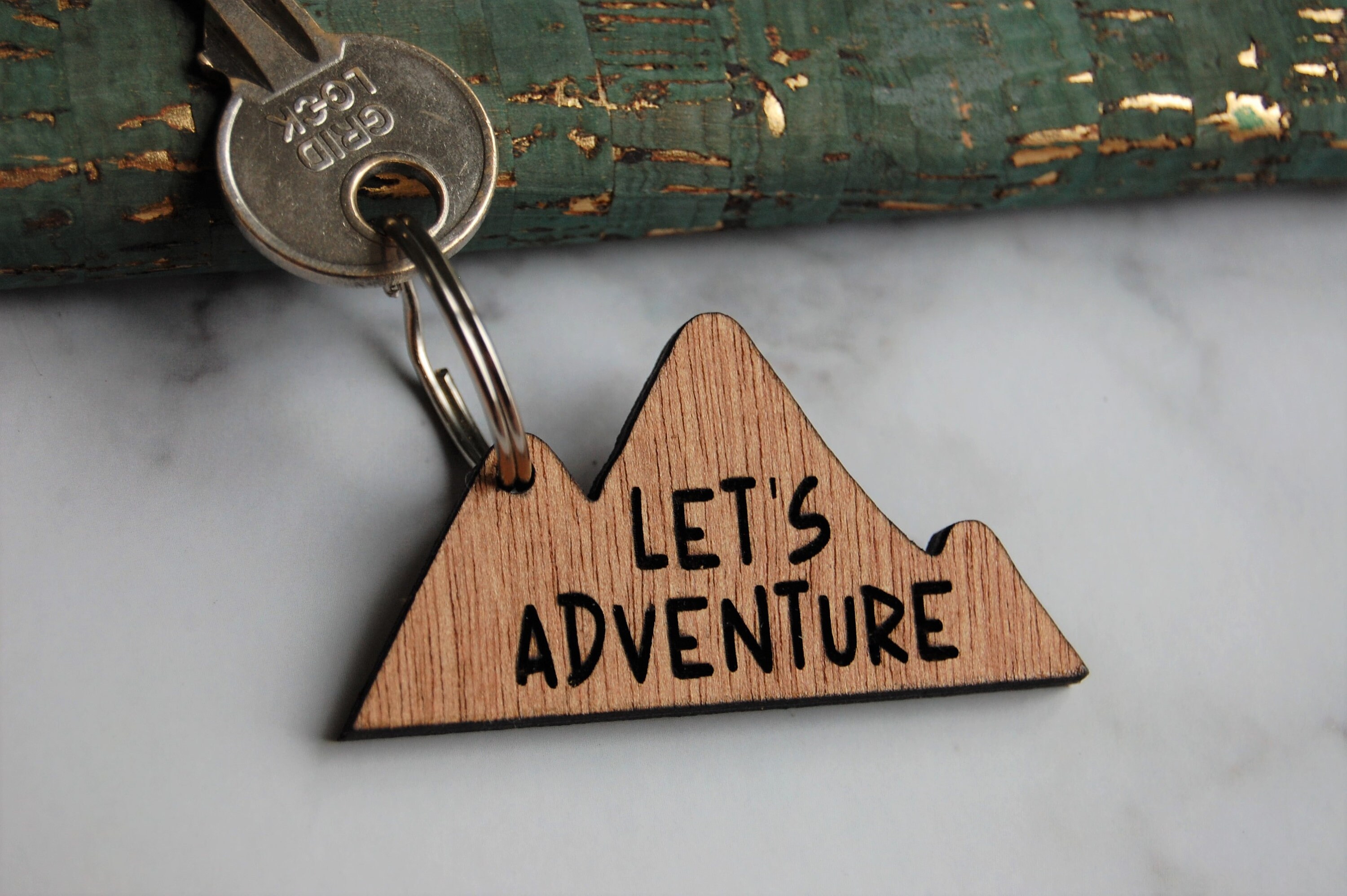 Let's Adventure Keyring, Travel Wooden Keyring, Mountain Keyring ...