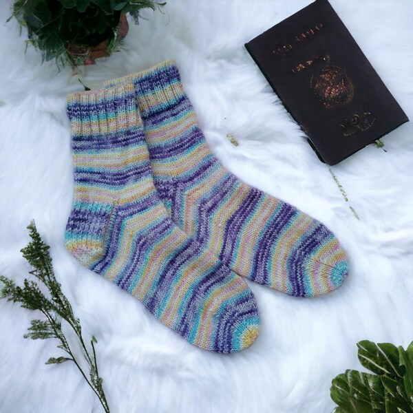 Hand Knit Socks - Etsy