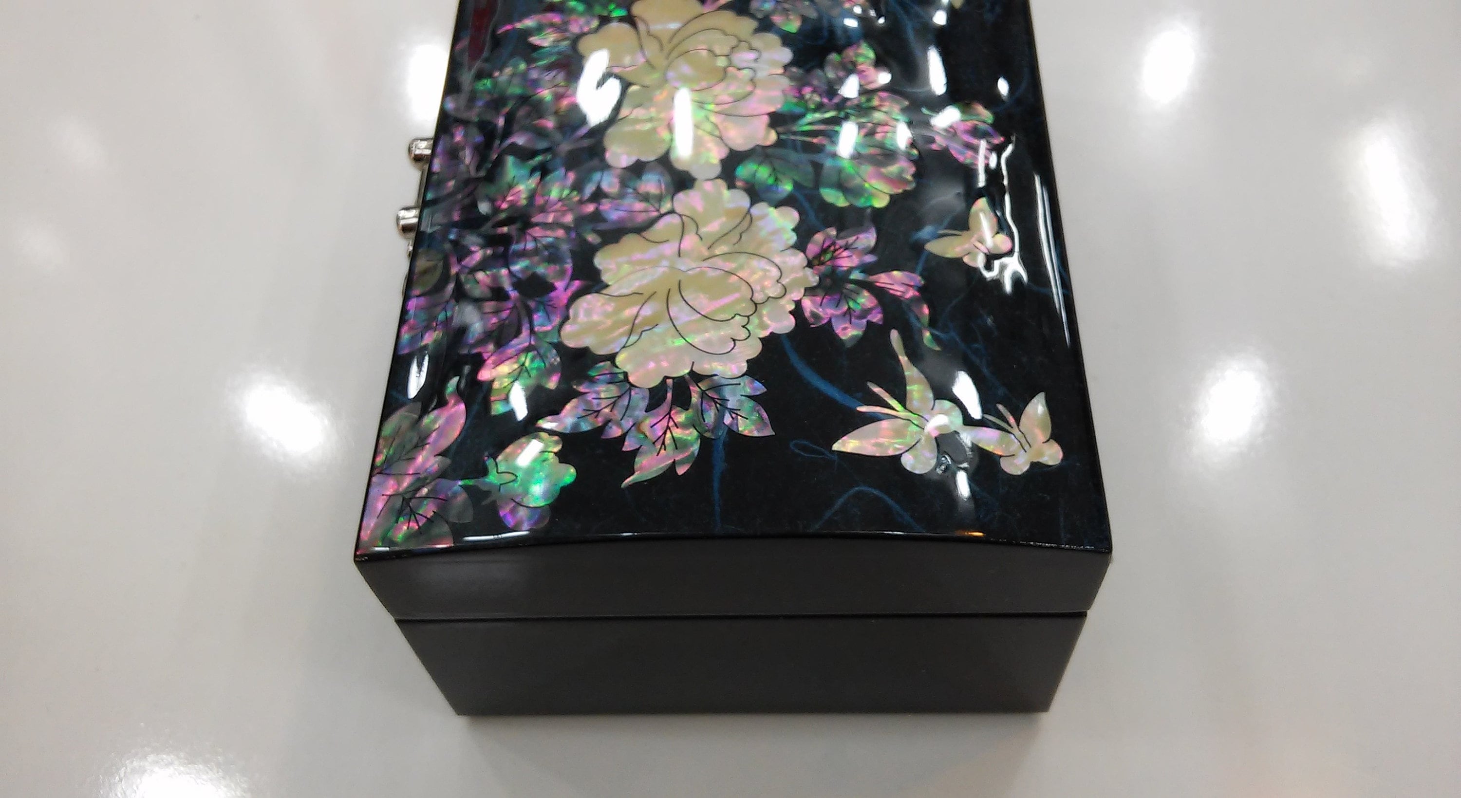 Mother of Pearl Jewelry box Jewelry case Jewelry storage | Etsy