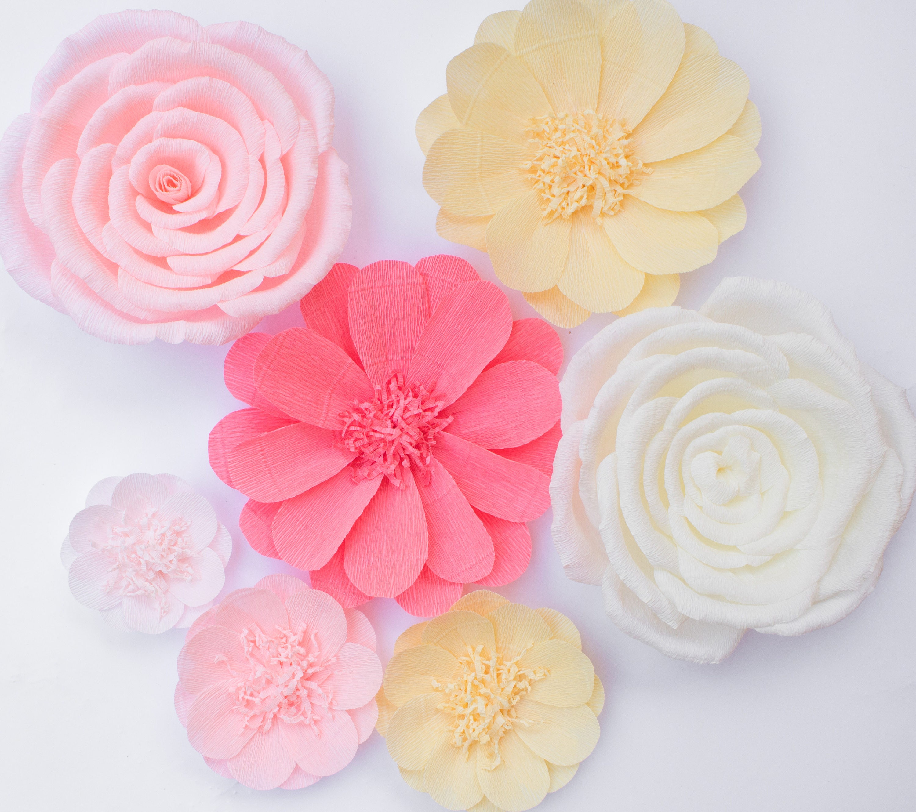 Paper Plate Flowers DIY Paper Flower Wall Decor | atelier-yuwa.ciao.jp
