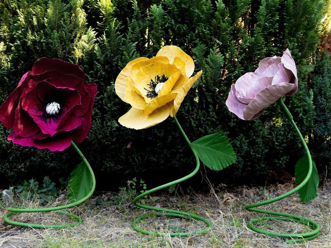 Giant Crepe Paper Poppy: Wedding Aisle Decor, Photography Prop (40 ...
