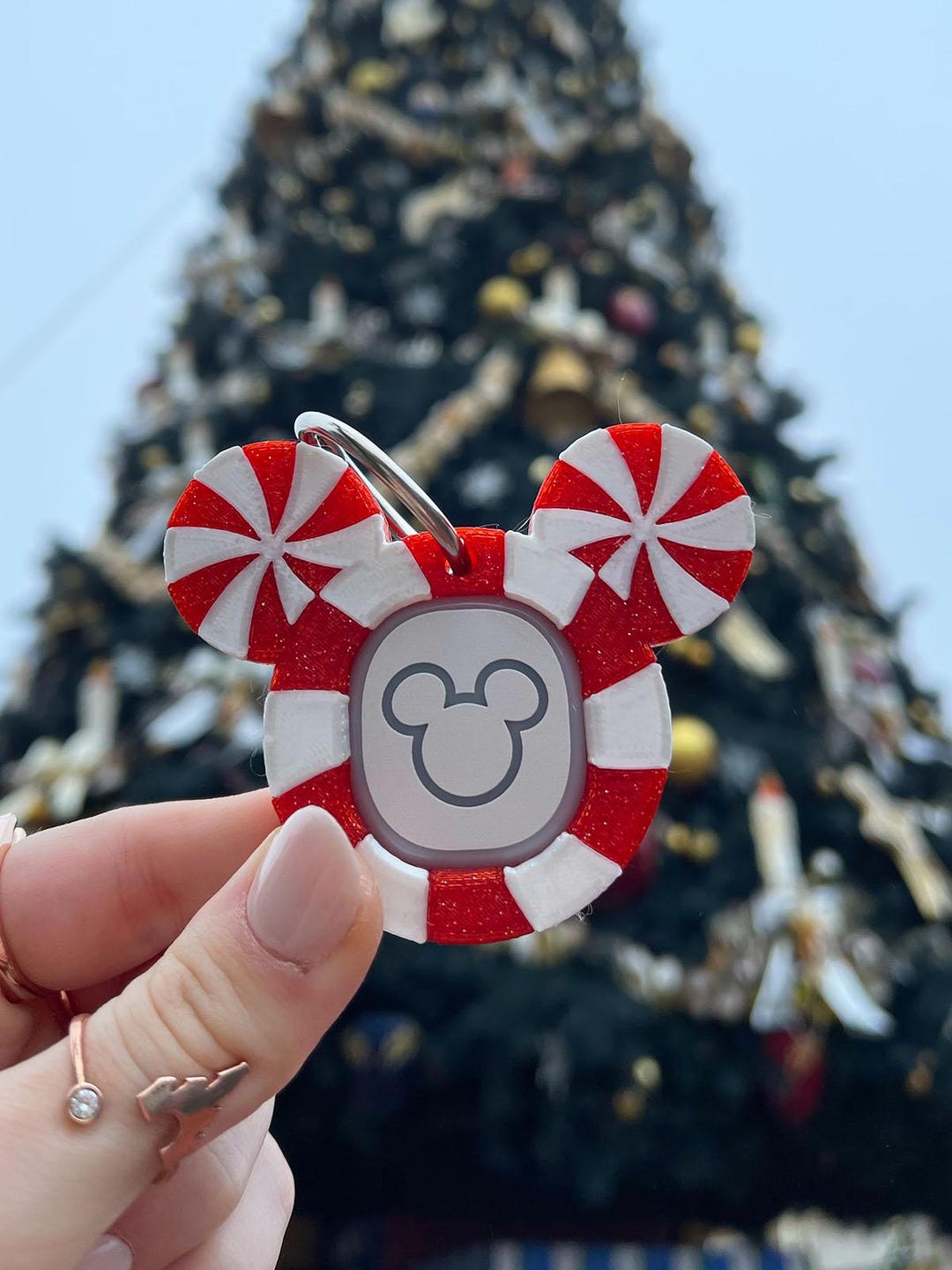 Peppermint Swirl Magic Band Buddy - Disney Magicband+ Plus Puck Holder ...