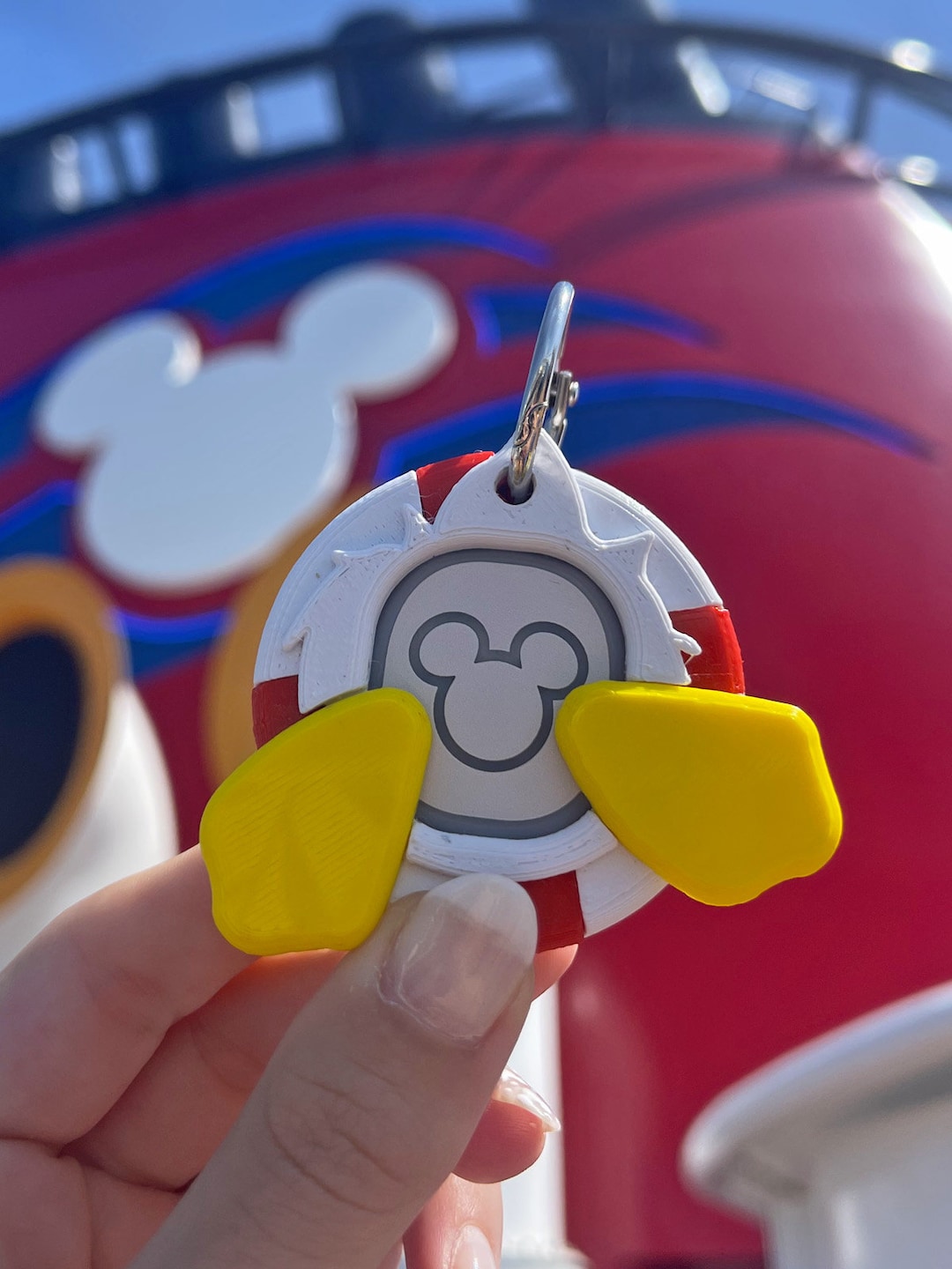 Duck Butt Magic Band Buddy Plus - Disney Magicband+ Plus Puck Holder ...