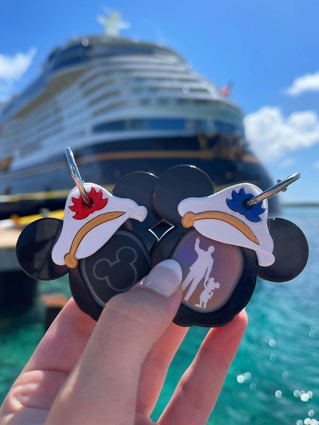 Ship Captain Magic Band Buddy Plus - Disney Magicband+ Plus Puck Holder ...