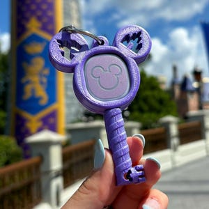 Dual Color Magic Key Magic Band Buddy - Disney Magicband+ Plus Puck ...