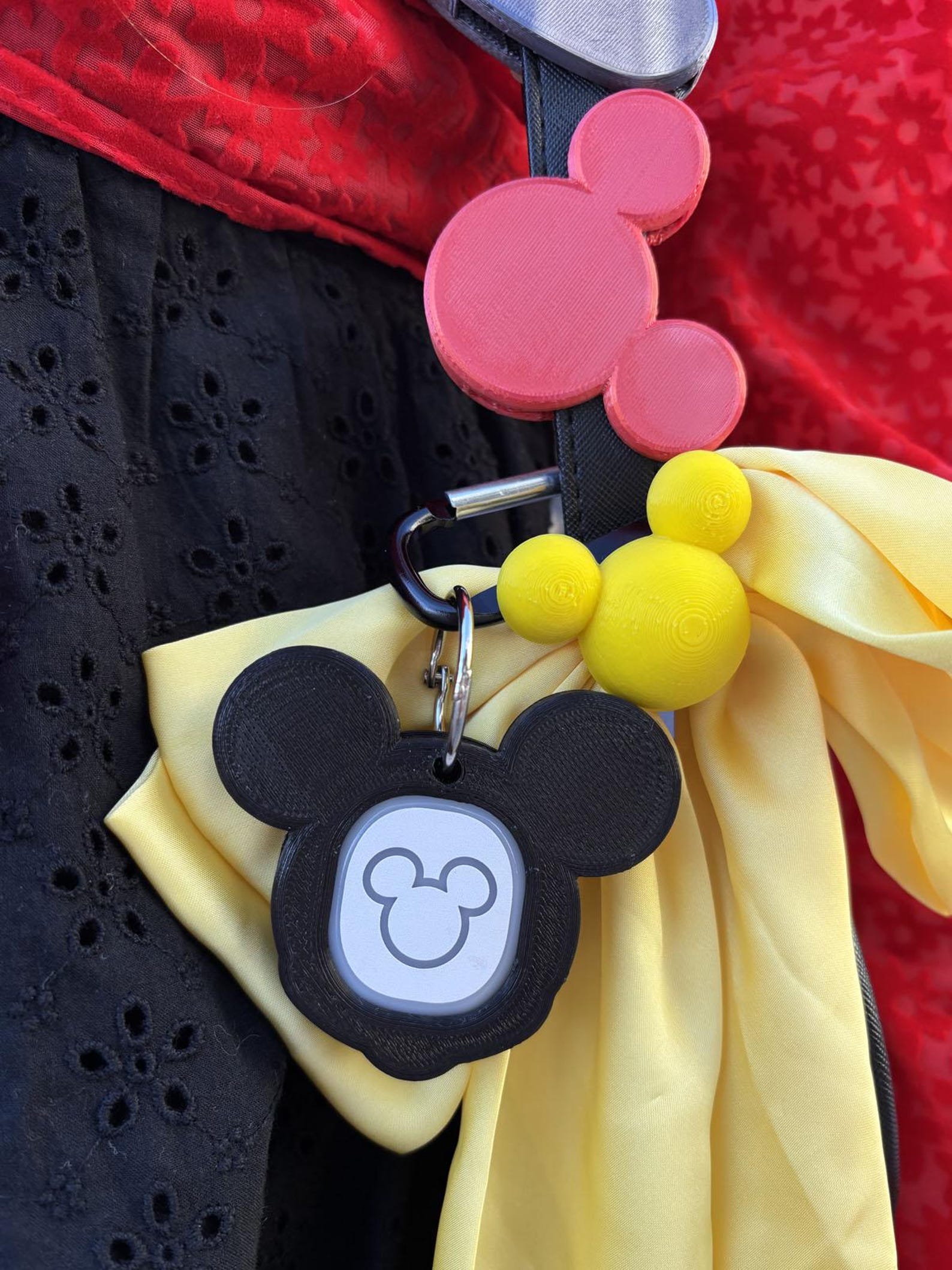 Classic Mouse Magic Band Buddy - Disney Magicband+ Plus Puck Holder ...