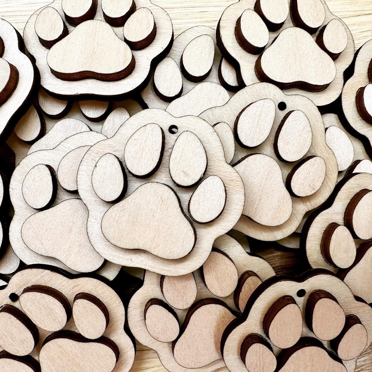 Paw Print Keychain, Dog Paw, Cat Paw, Pet Paw, Wood Paw Keychain, Paw ...
