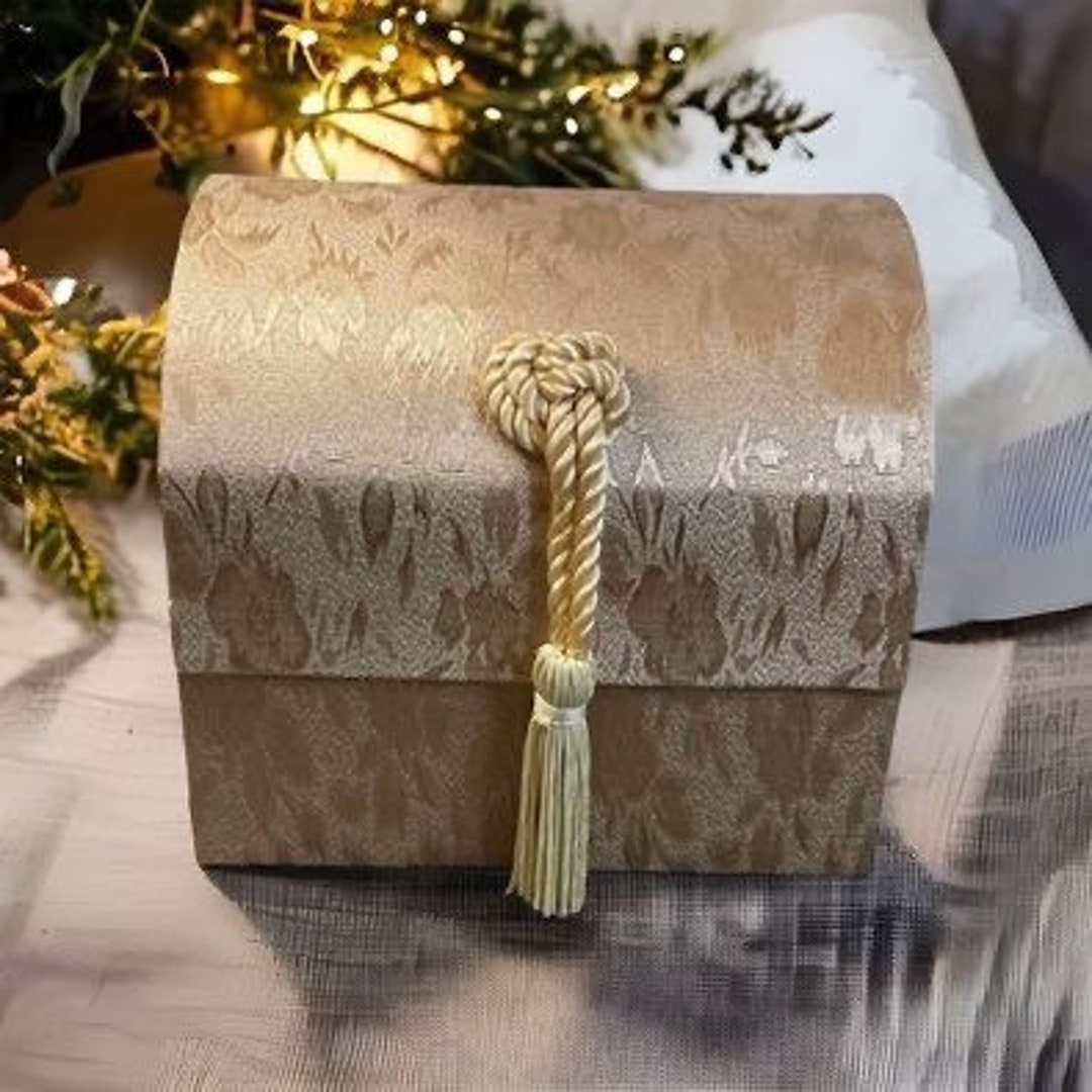 Gold Keepsake Box, Treasure Chest. Jewelry Box. - Etsy