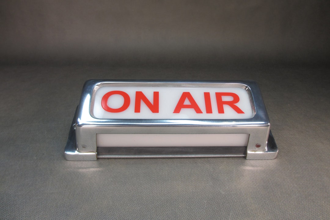 ON AIR Cinema Lamp Antique Wall Lamp From 1957 Aluminum Notice Lamp ...