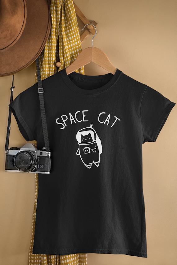 Space Cat Tshirt / Space Lovers Cats in Space Astronomy | Etsy UK