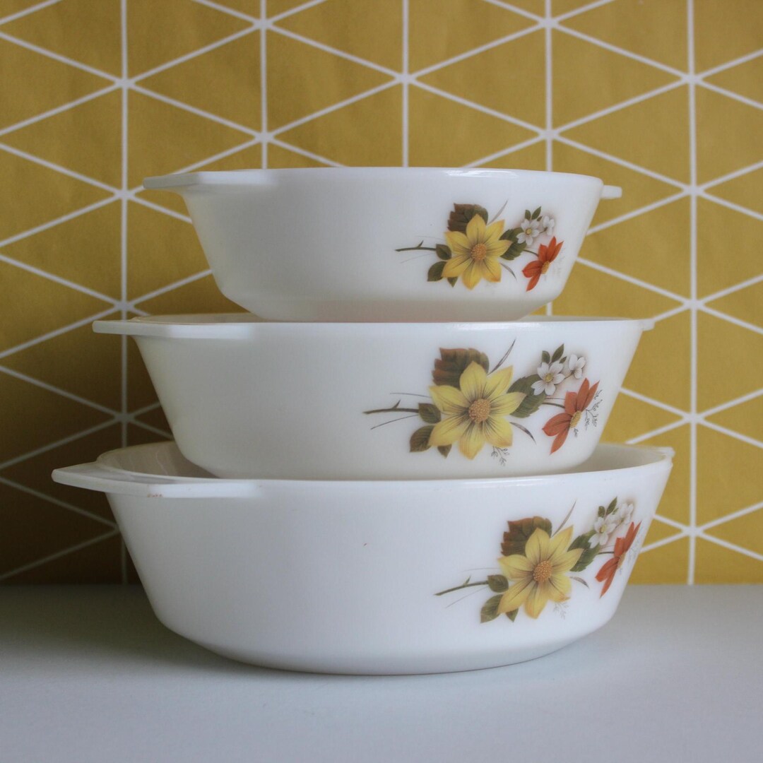 Vintage 60s/70s JAJ Pyrex 'autumn Glory' Dahlia White Glass Small #505 ...