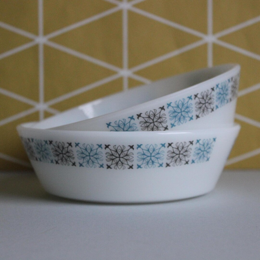 Vintage JAJ Pyrex Chelsea Bowls: Retro White Opal Glass, Made in ...