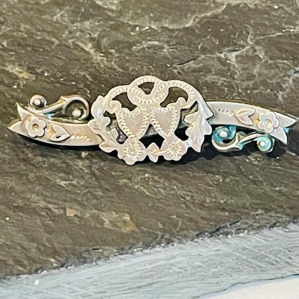 Sweetheart Brooch - Etsy UK