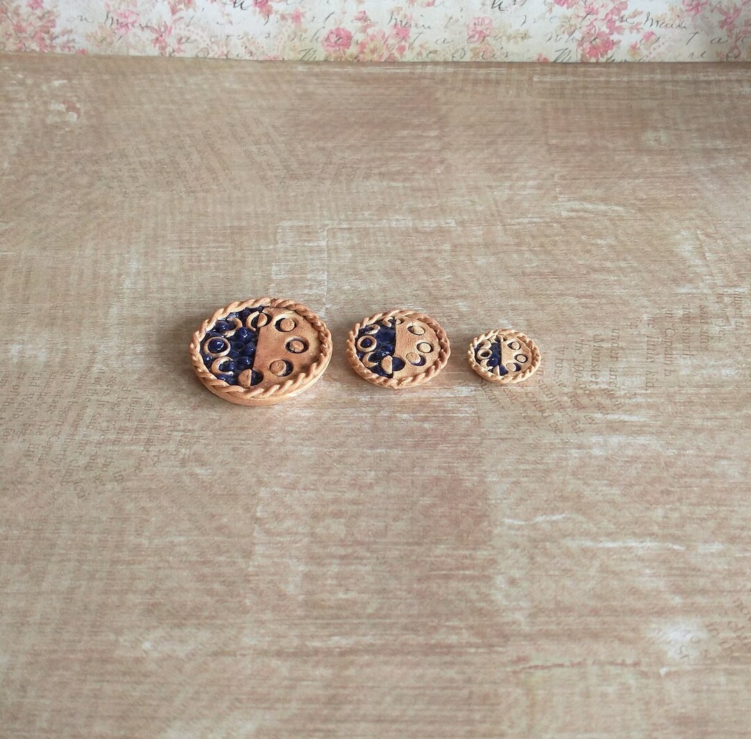 Miniature Moon Phase Pie , 1/6, 1/12, 1/24, Dollhouse Pie, Miniature ...