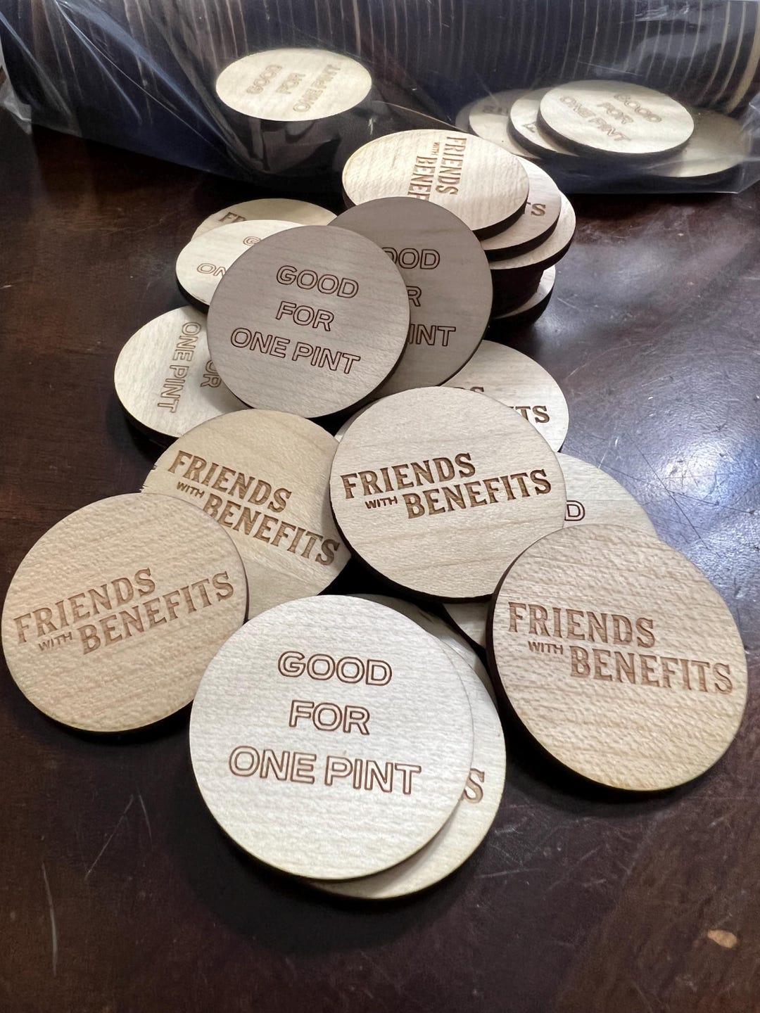 Engraved Wooden Coins/ Personalized Wooden Tokens Promotions/wedding ...
