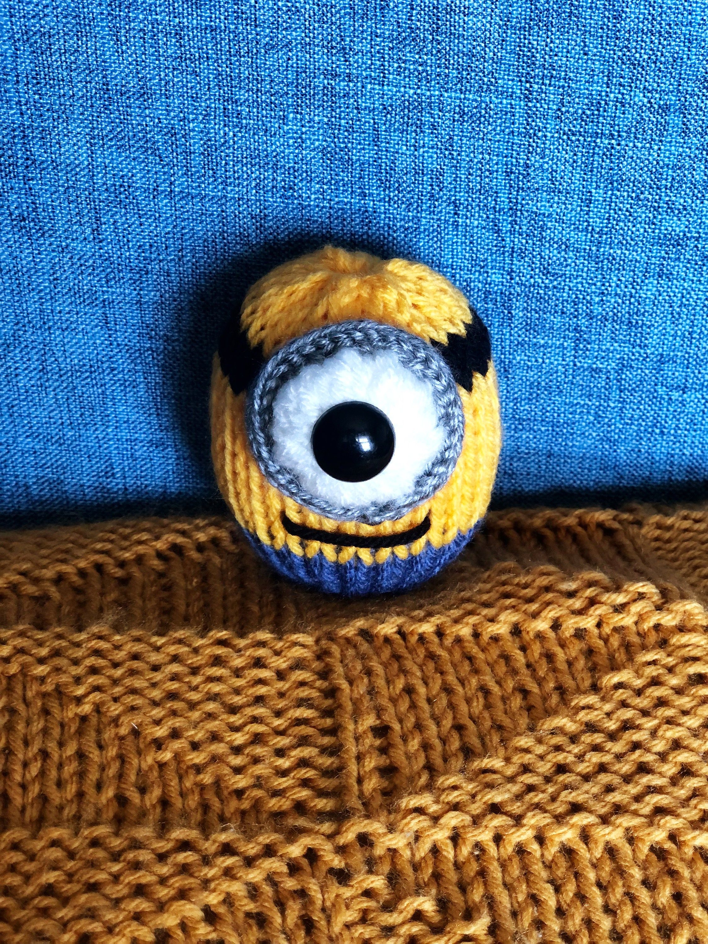 Mini Minion - Circular Knitting Machine PDF Pattern - Etsy Canada
