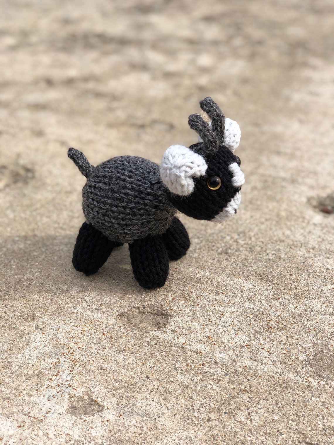 Mini Pygmy Goat Knitting Machine Pattern PDF - Etsy