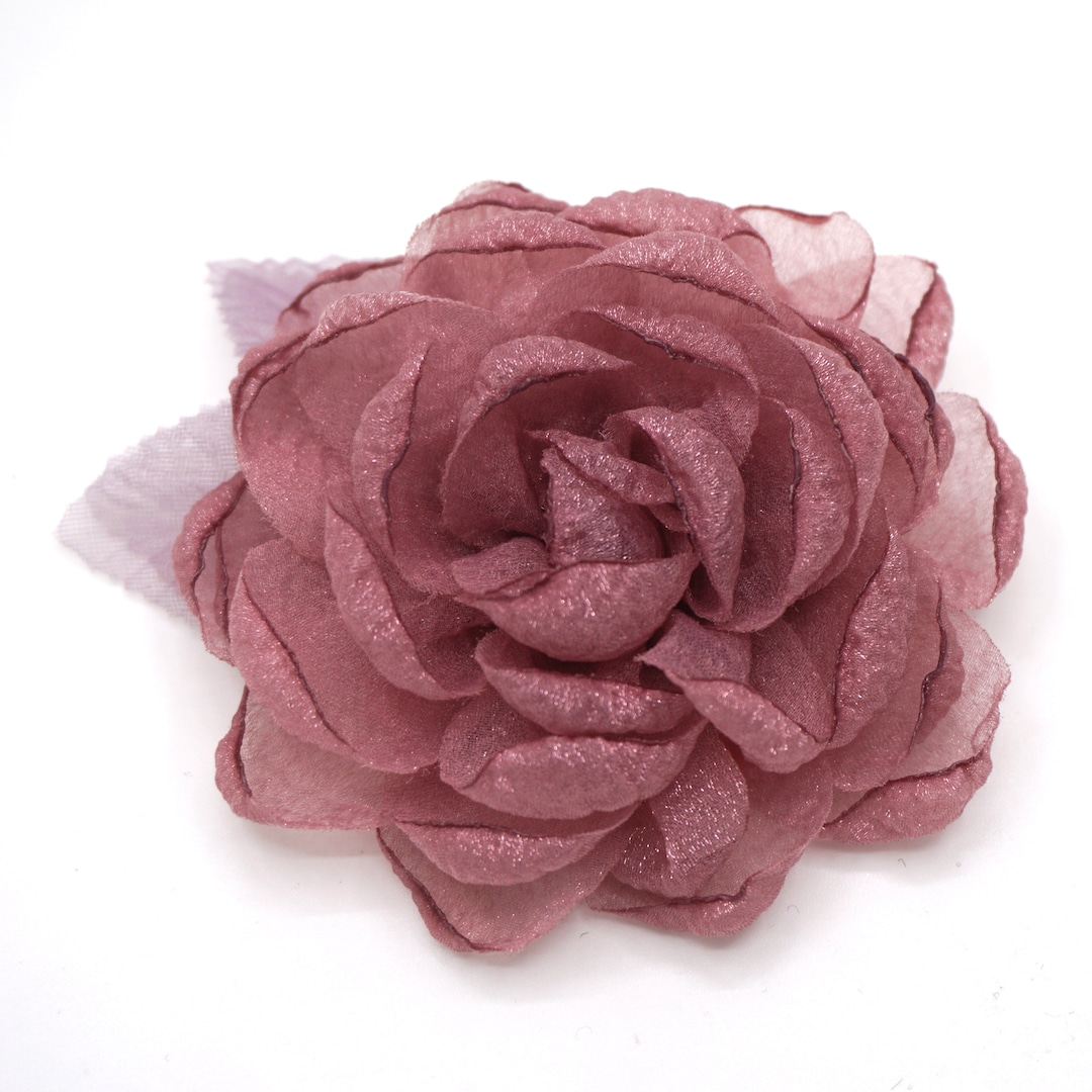 Spilla a forma di fiore in organza, colori: rosa antico scuro, rosso ...