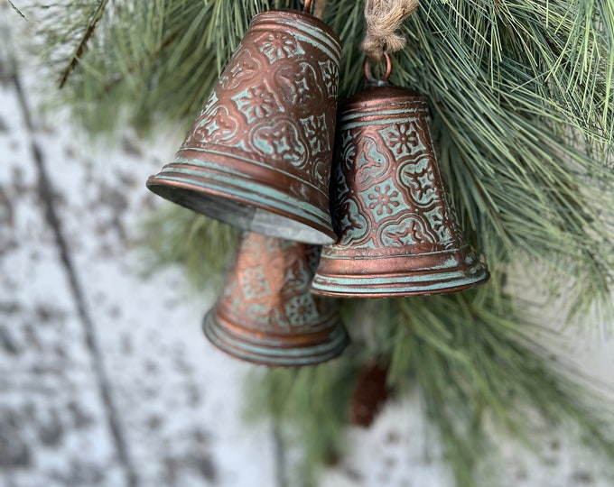 June Christmas Embossed Bronze Bell Cluster on Jute Rope for Swag, Door ...