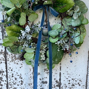 The Stella Smoke Blue Eucalyptus, Magnolia Leaf, Twigs, Berries, Jingle ...