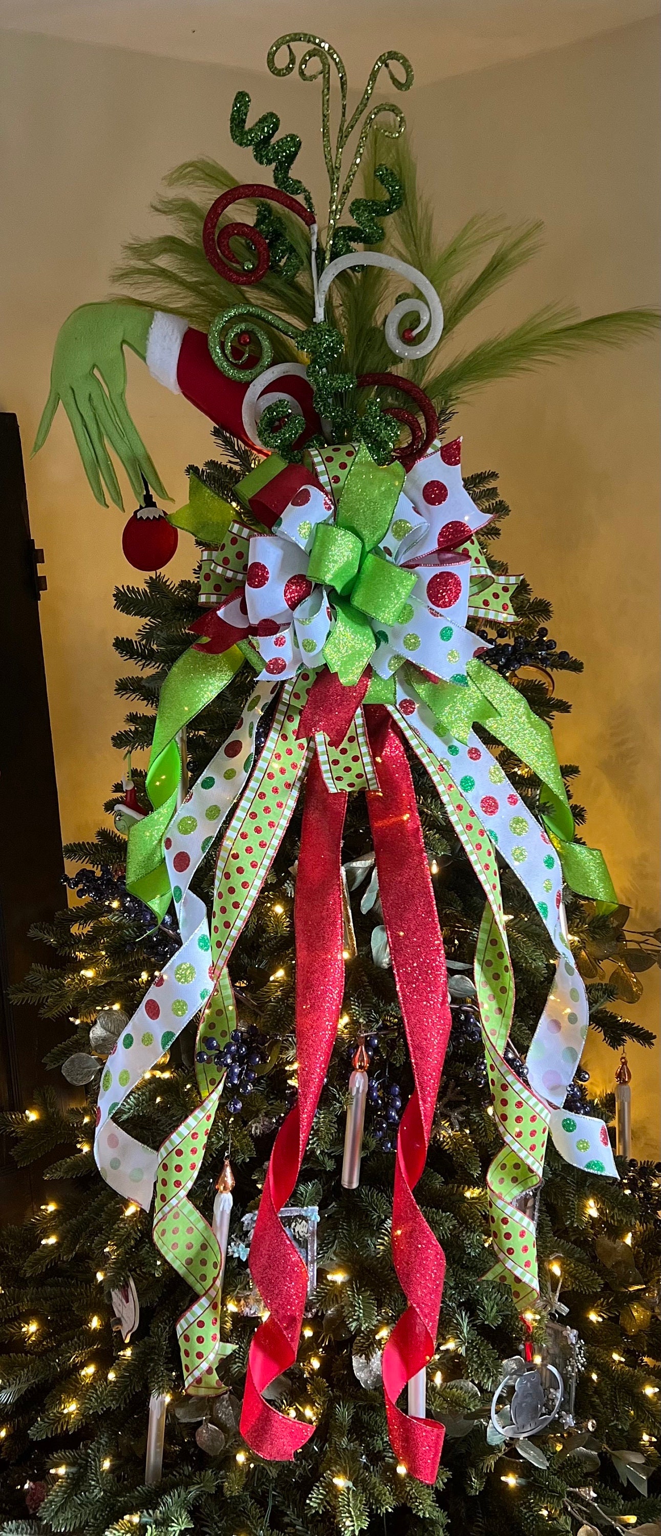 The Grinch Monster Hand & Ornament Lime Green, Red, White, Polkadot XL ...