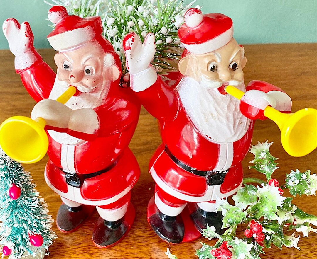 Hard Plastic Santa Blowing A Horn From Rosbro – Each One Sold ...