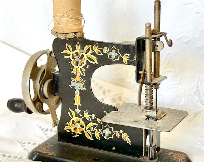 Tiny Antique Toy Sewing Machine From Casige Made in Germany - Etsy