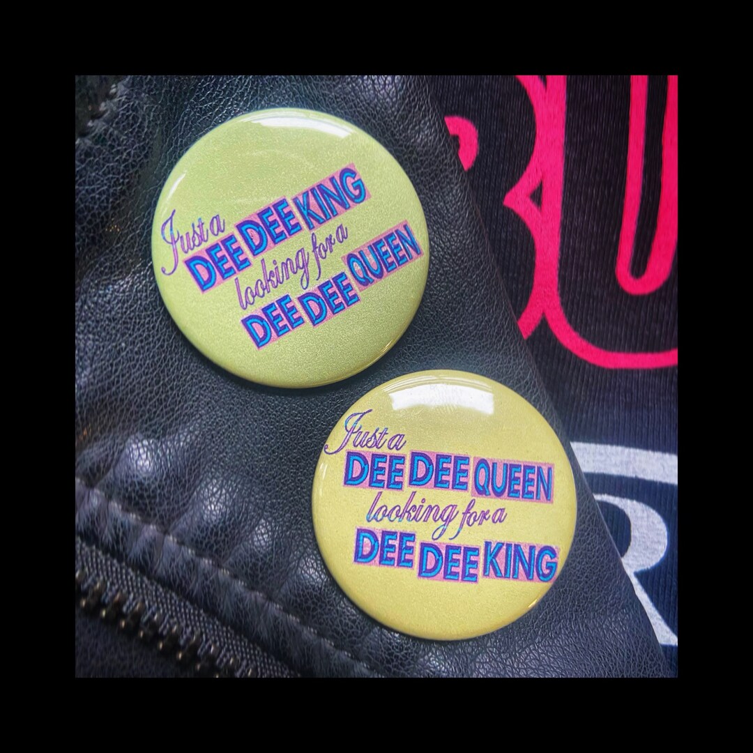 Dee Dee Pin Set - Etsy