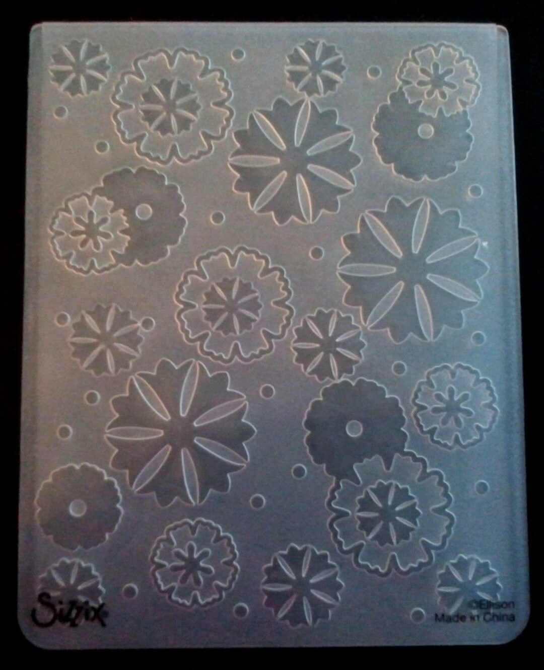 Sizzix Scattered Flowers Flower Embossing Folder 4.5"x5.75" Works in ...