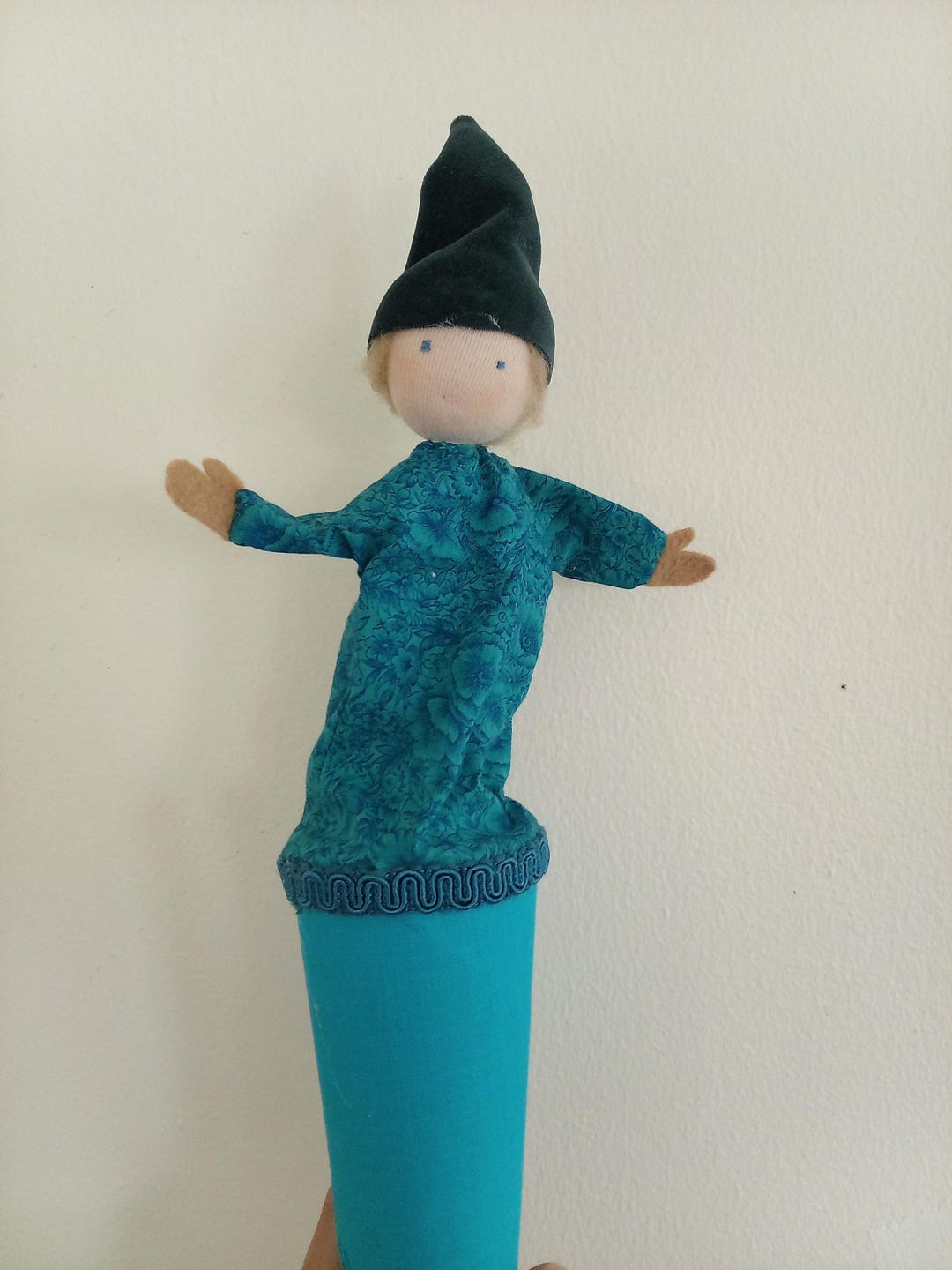 Pattern and Instructions for a Pop up Cone Puppet - Etsy