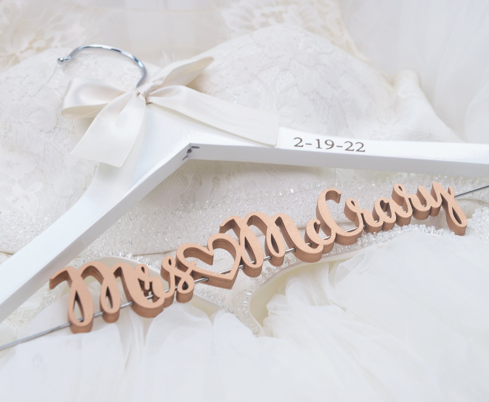 Bride Hanger Personalized for Wedding Dress, Custom Bride Gift, Wedding ...