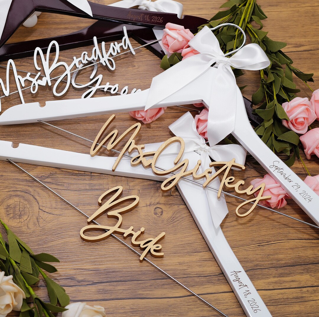 Personalized Bridal Hanger for Wedding Dress, Bride Custom Hanger ...